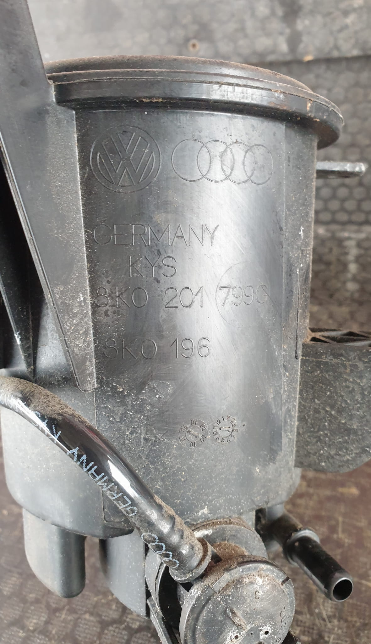 FILTR WĘGLOWY 8K0201799G AUDI A4 B8 2.0 TFSI Patryk Paliwoda P.H.U