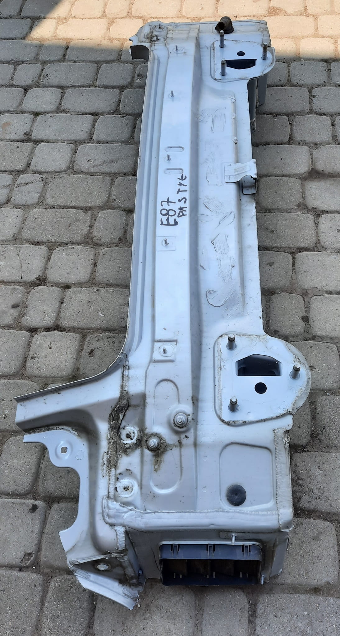 PAS TYLNY BMW E87 E81 LIFT 2.0 B Patryk Paliwoda P.H.U